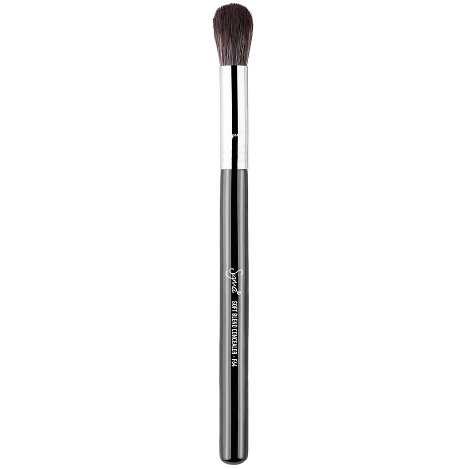Shop Sigma F64 Soft Blend Concealer™ Brush in UAE - Feelunique