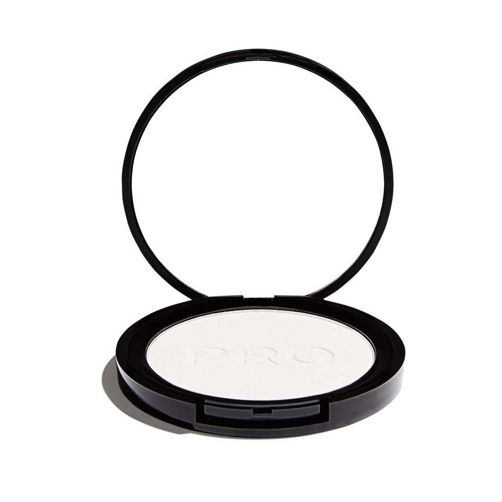 Shop Revolution Pro Pressed Finishing Powder in UAE - Feelunique